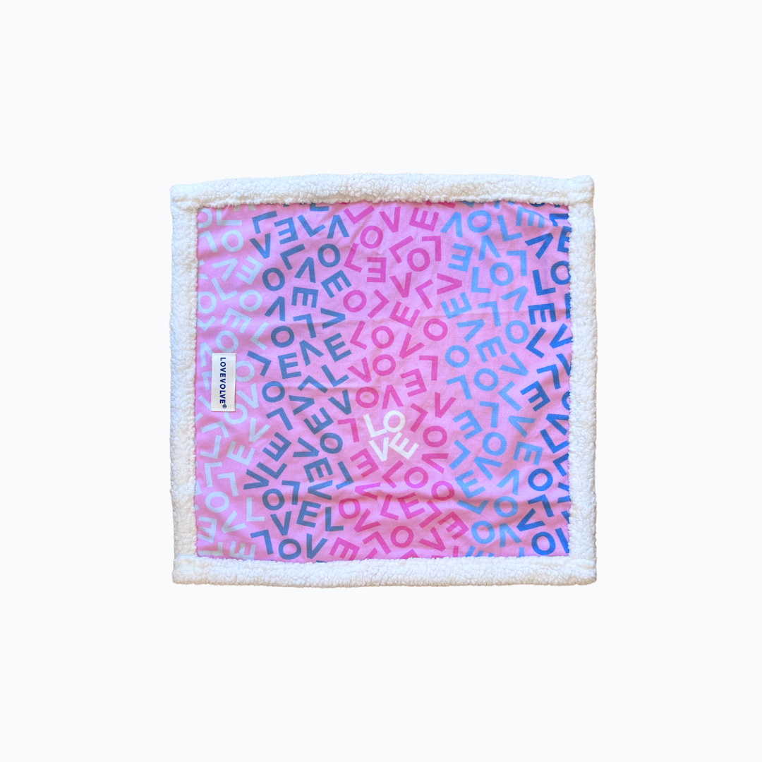 Signature Items– LOVEVOLVE